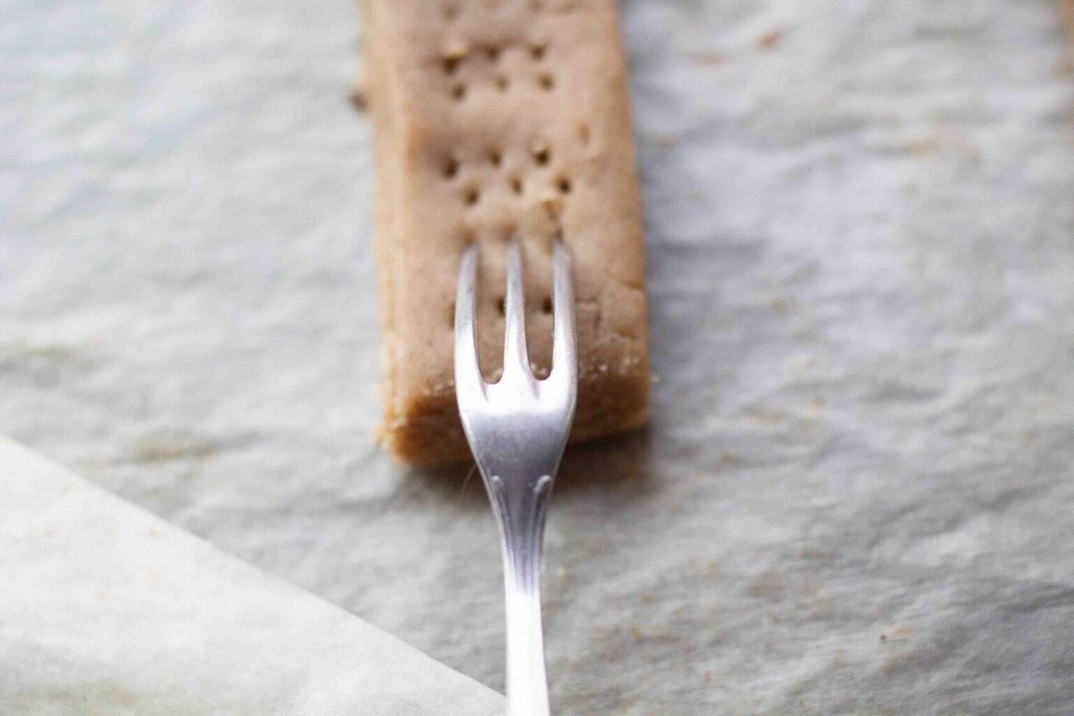 Easy Gingerbread Shortbread Cookies - Wild Nordic Kitchen